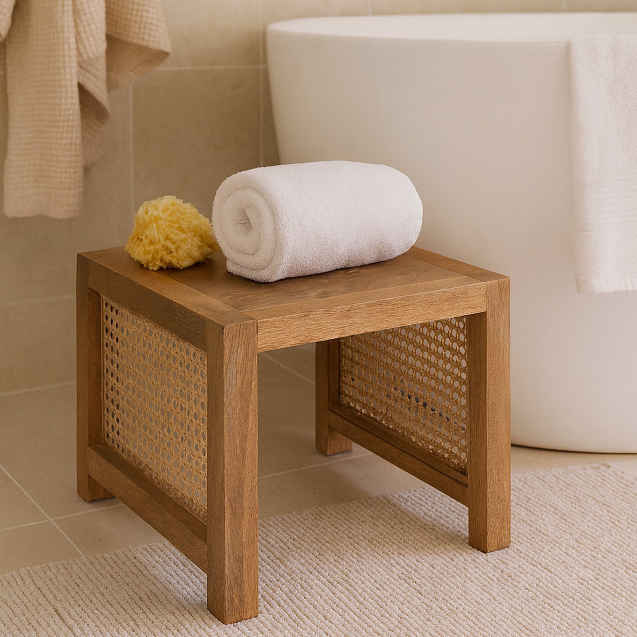 Dora Stool – Olivenest